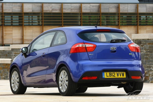 新款起亚RIO巴黎车展首发 明年将上市_选车网