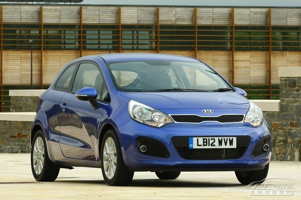 新款起亚RIO巴黎车展首发 明年将上市_选车网